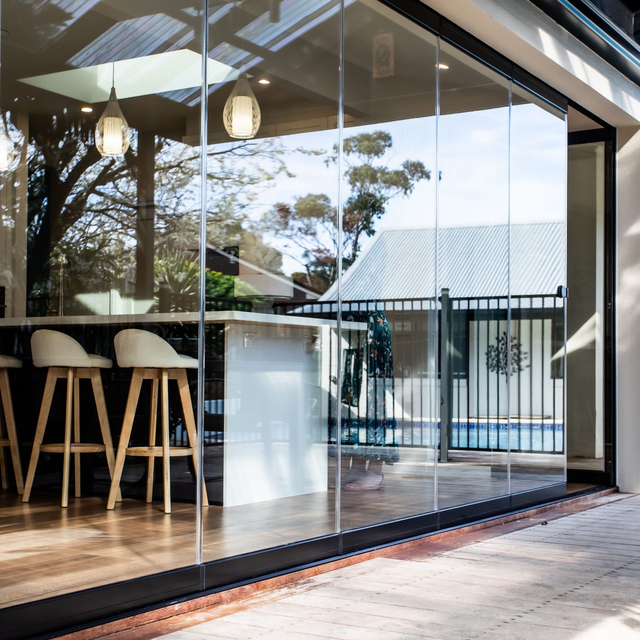 Frameless Glass Stacking Systems – Clear Edge Glass